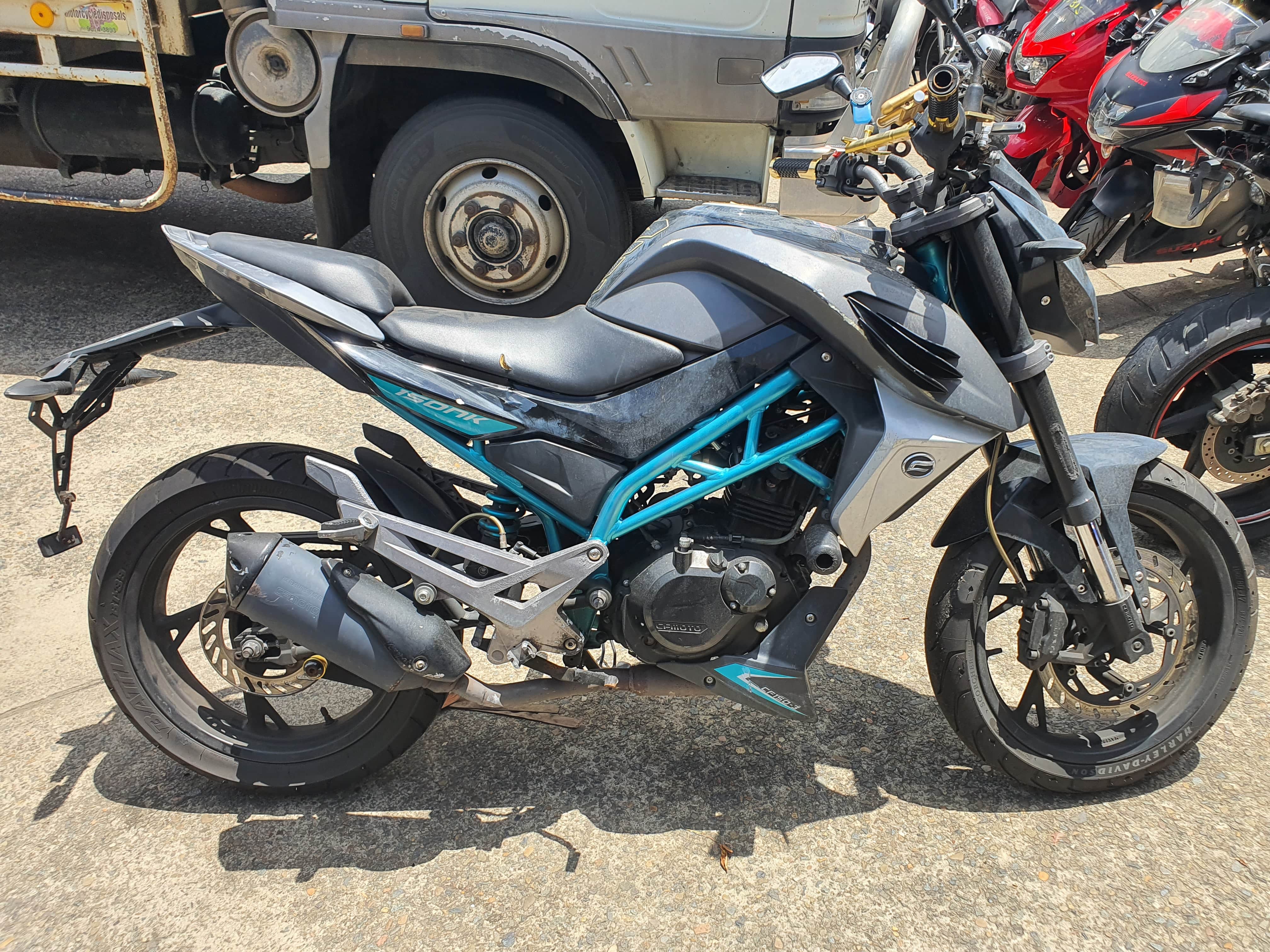 10/2017 CF MOTO CF150 NK ROAD - JBPMD5244982 - JUST BIKES